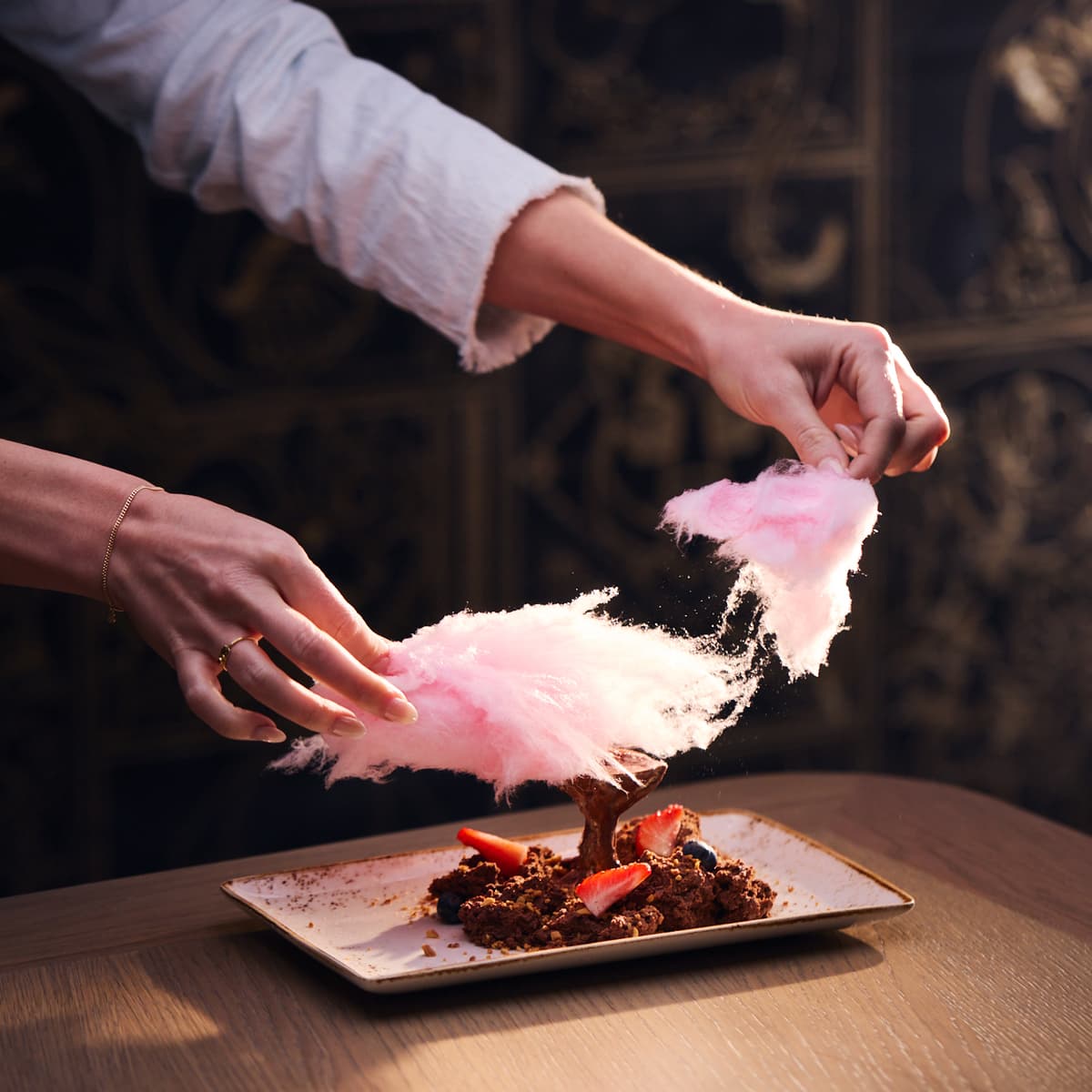 Vår Meny – Sushi, Småretter og Asiatisk Mat for Alle Anledninger