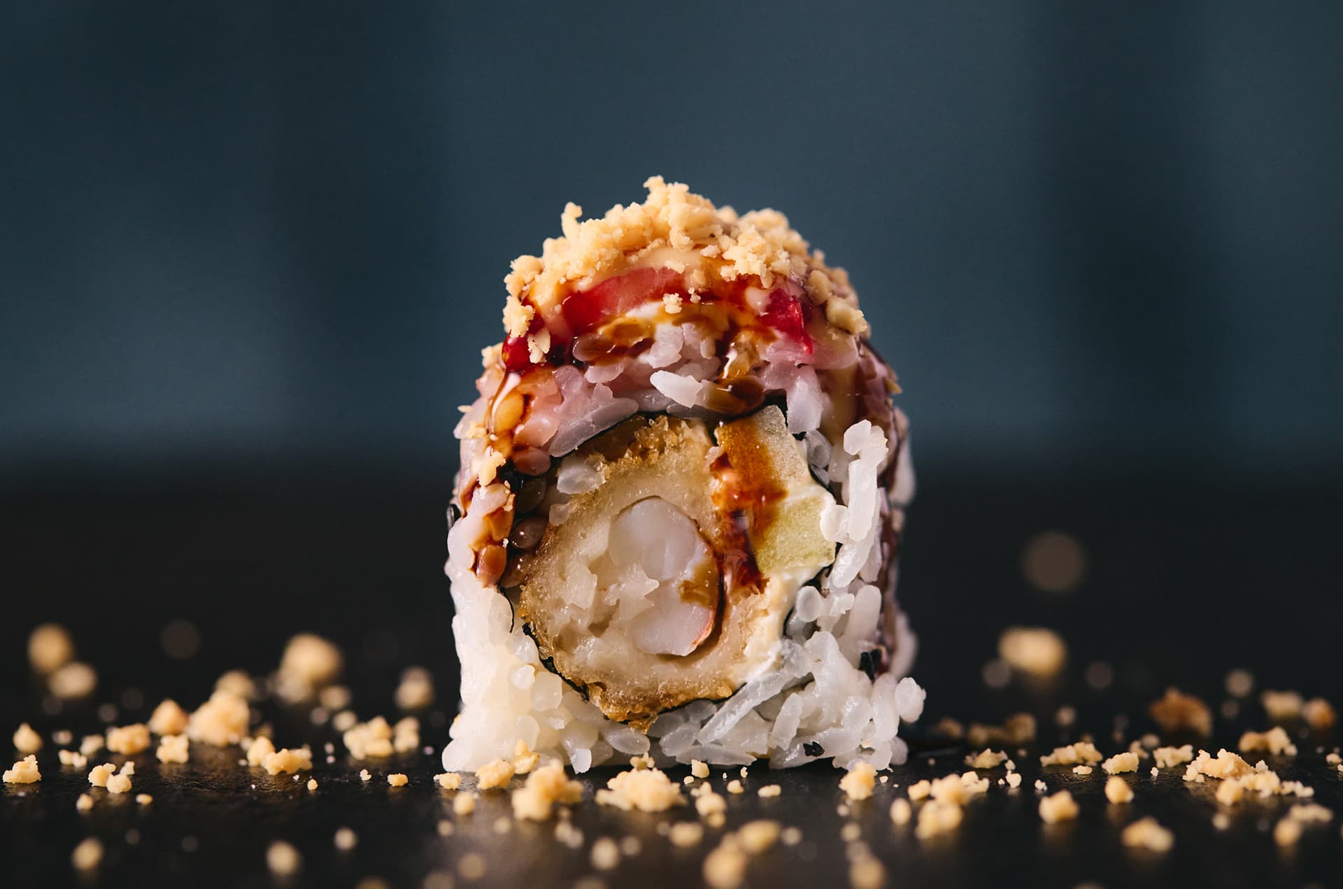 Vår Meny – Sushi, Småretter og Asiatisk Mat for Alle Anledninger